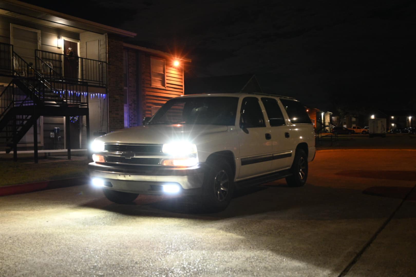 GMT800 Suburban/Yukon/Silverado/Sierra LED Conversion Kit – GLO LEDs